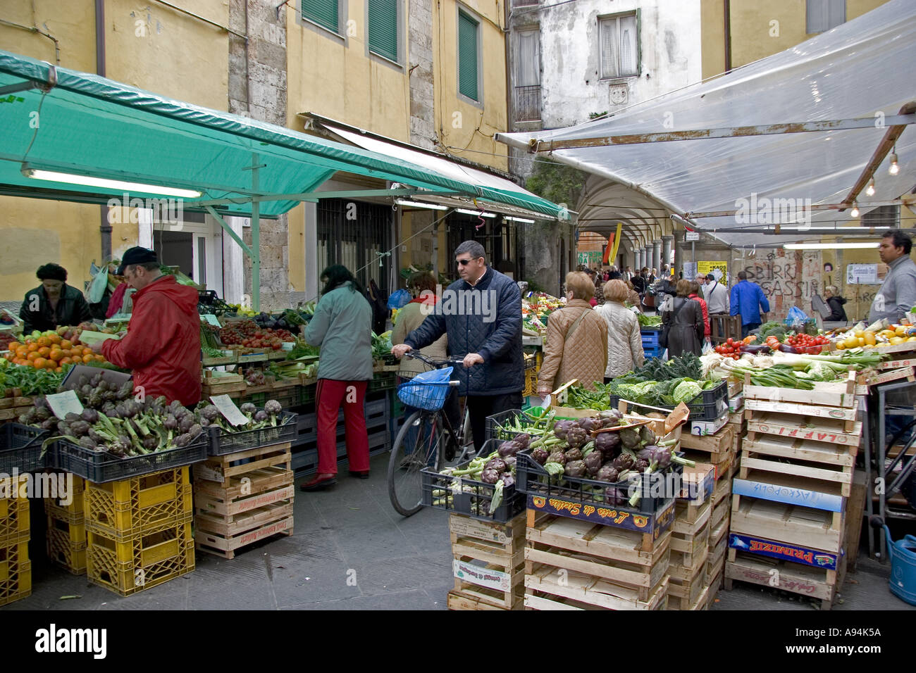 Historical food market hi-res stock photography and images - Alamy