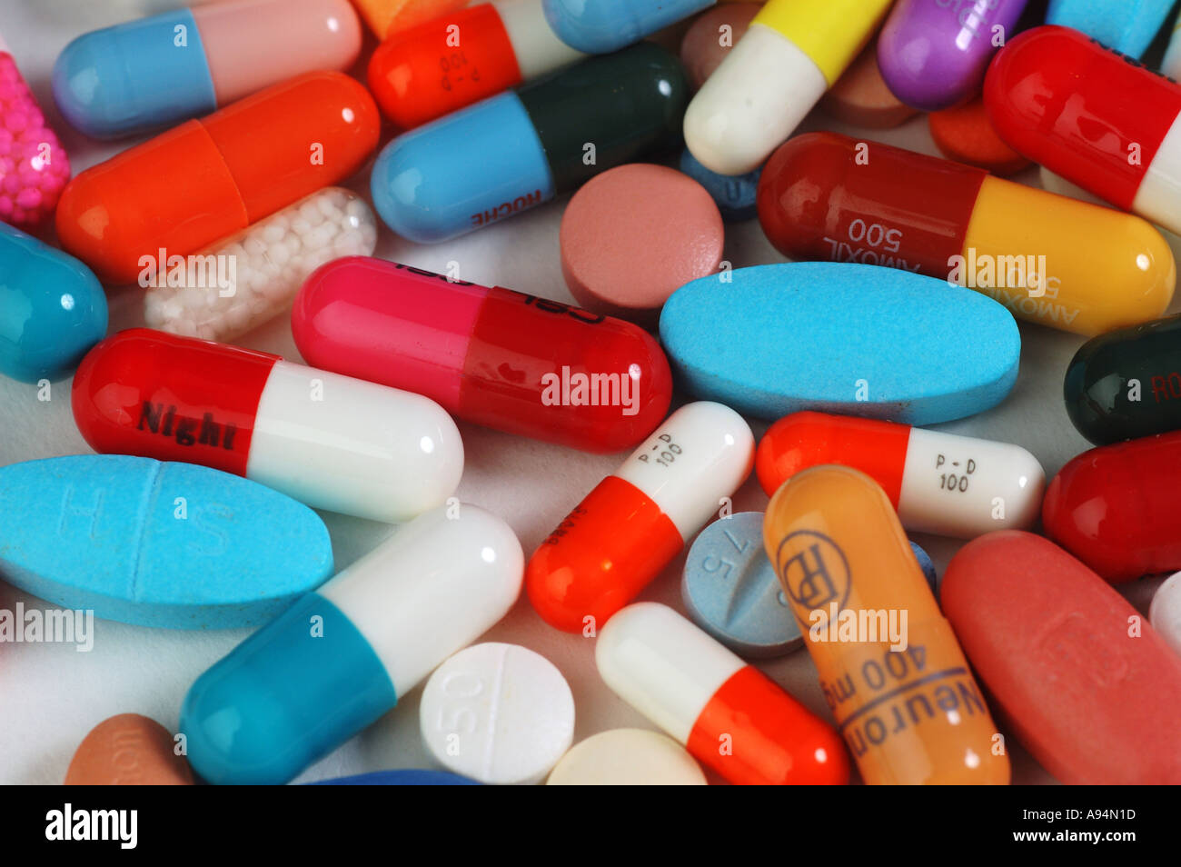 Assortment of drugs and pills dsca 3112 Stock Photo - Alamy