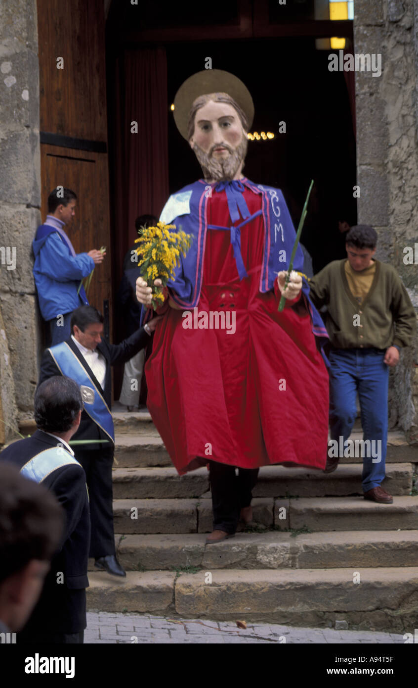 Aidone hi-res stock photography and images - Alamy