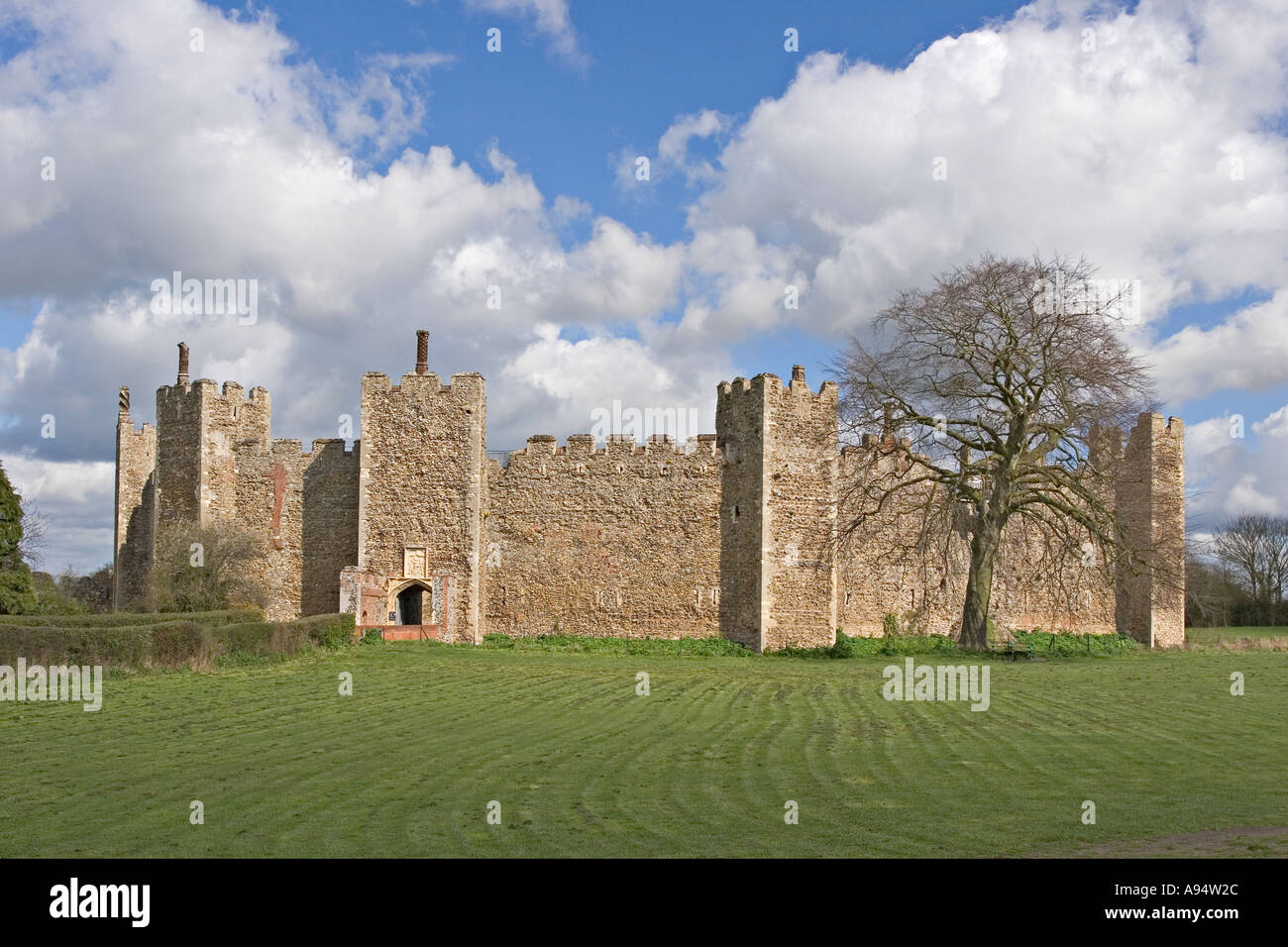 Framlingham village hi-res stock photography and images - Alamy