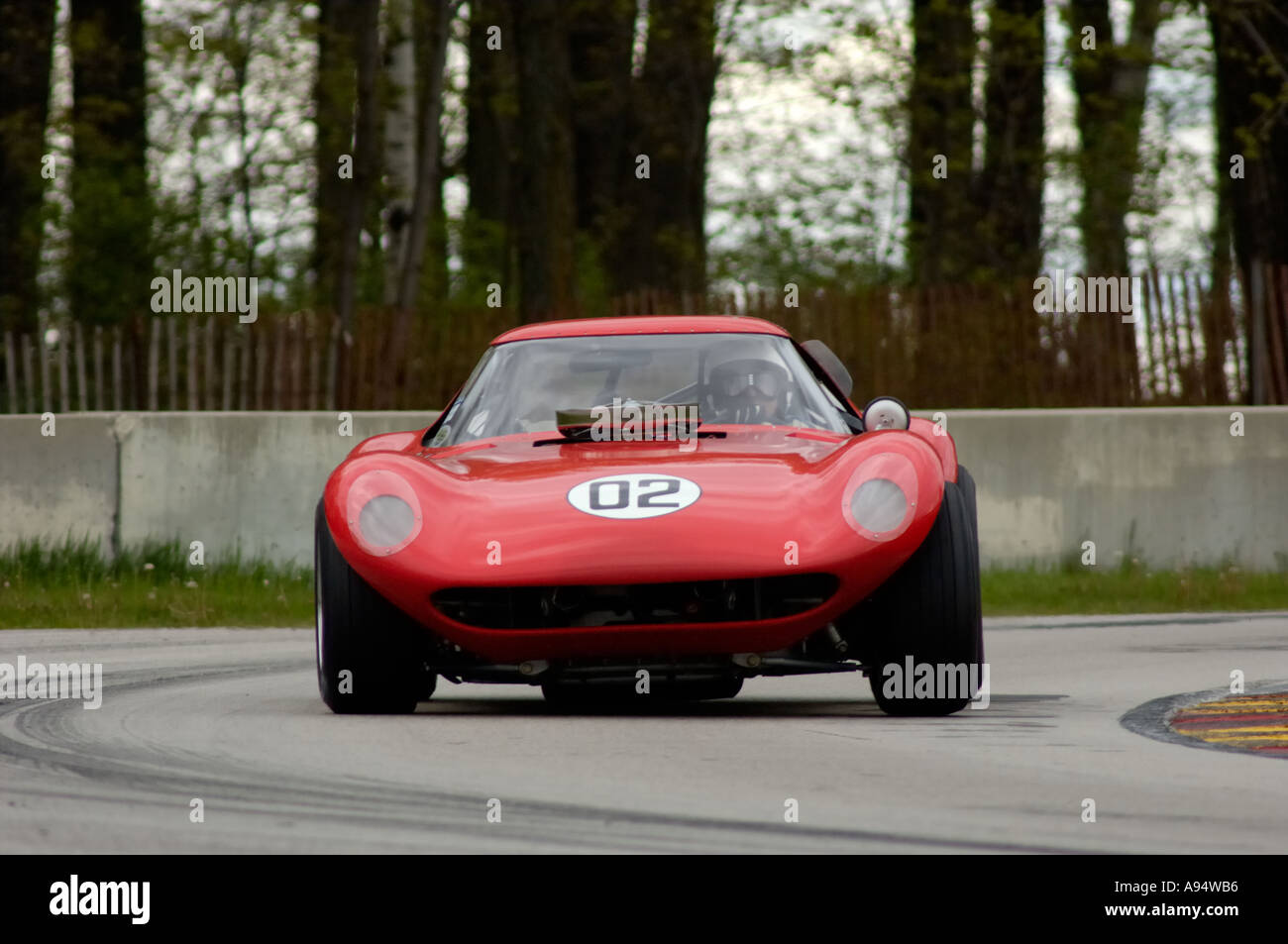 Robert Boyce races his 1965 Cheetah at the 2005 Vintage GT Challenge at ...