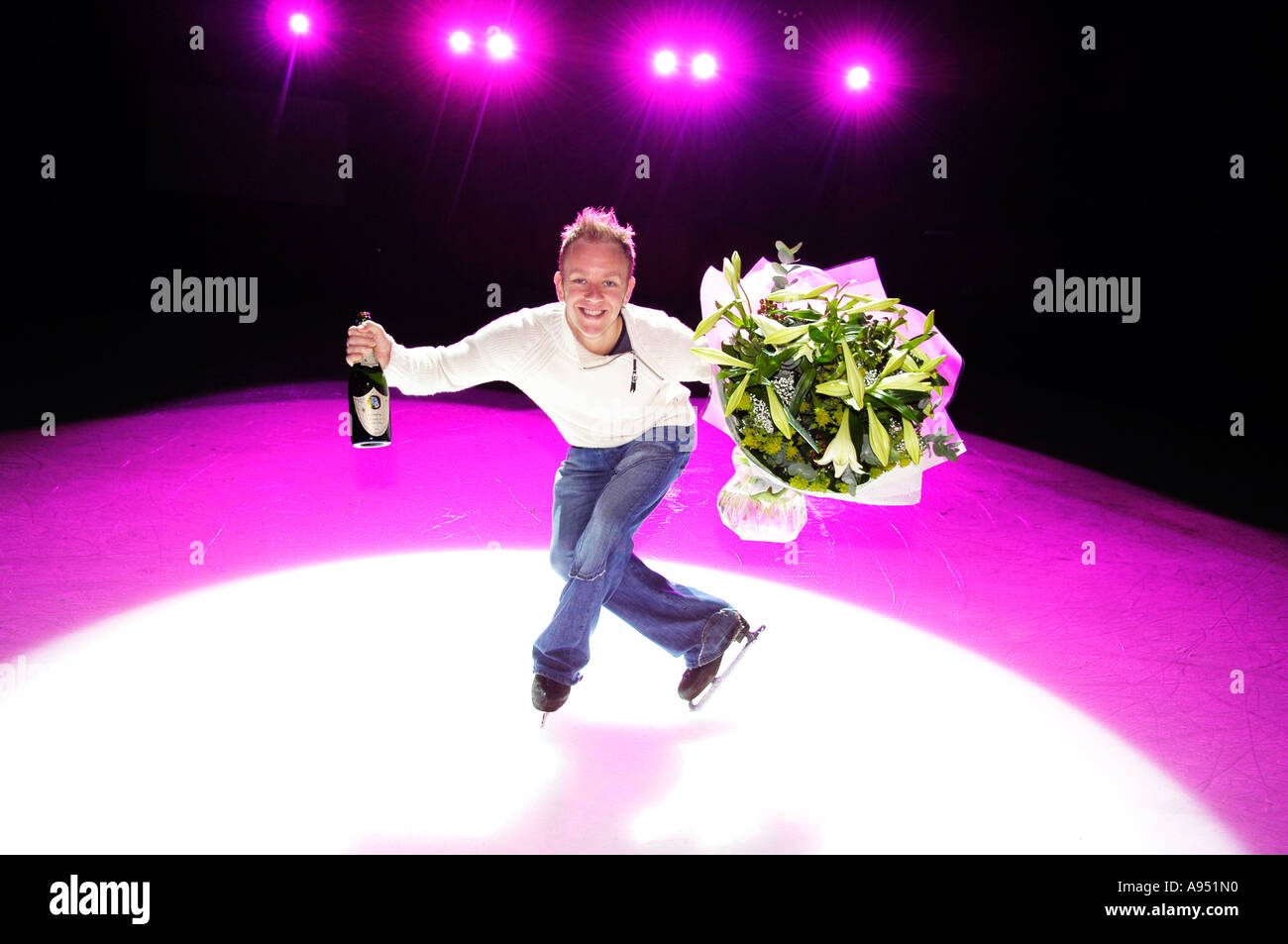 Dan whiston hi-res stock photography and images - Alamy