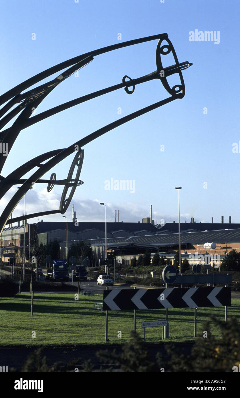 Sentinel sculpture by Tim Tolkien, Spitfire Island, Castle Vale ...