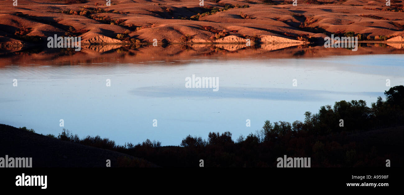 Low lighting on north shore of Buffalo Pound Lake in scenic ...