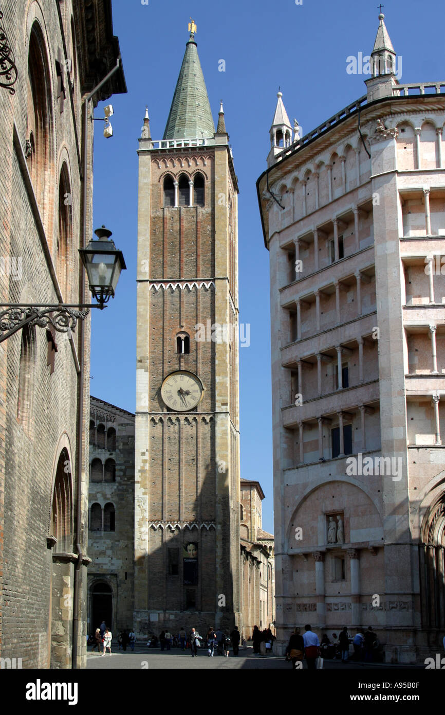 Piazza Duomo in Parma Italy Stock Photo - Alamy