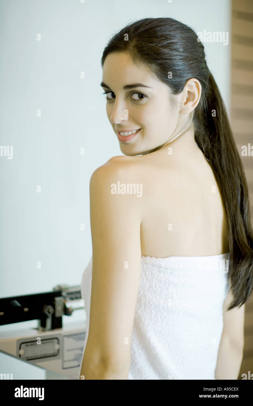 Scale cameras hi-res stock photography and images - Alamy