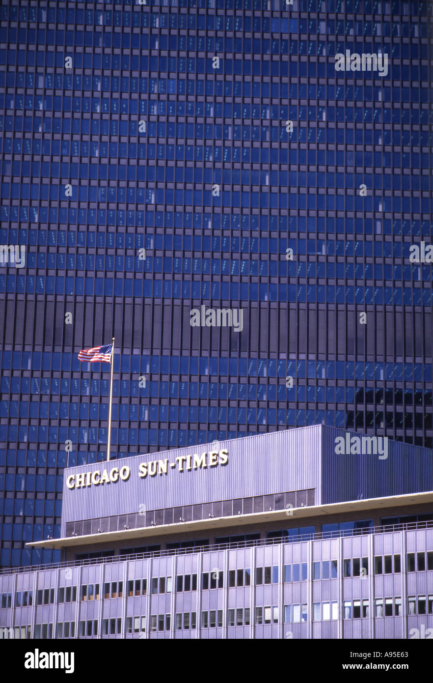Chicago sun times building hi-res stock photography and images - Alamy
