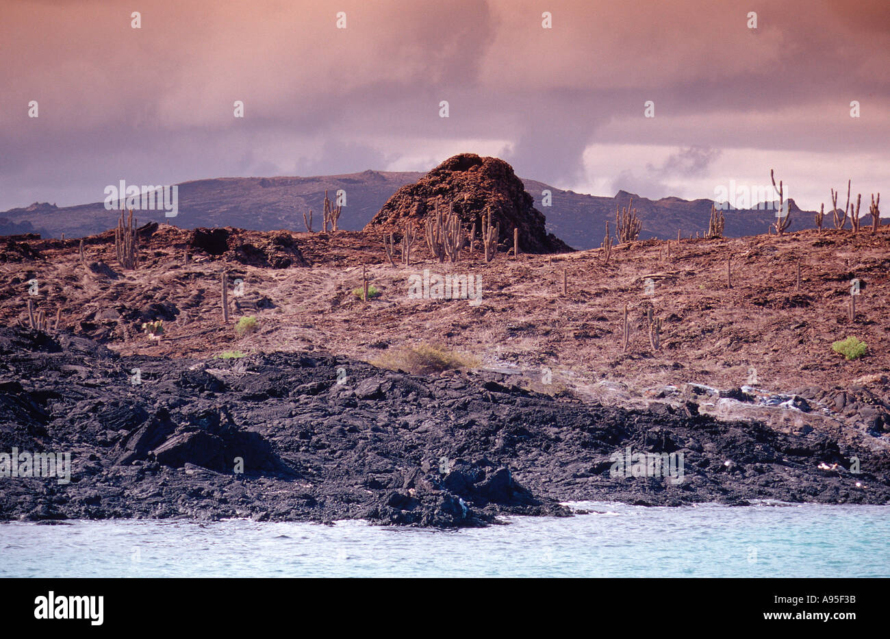Volcano on Santiago James Ecuador Südamerika South america Galápagos ...