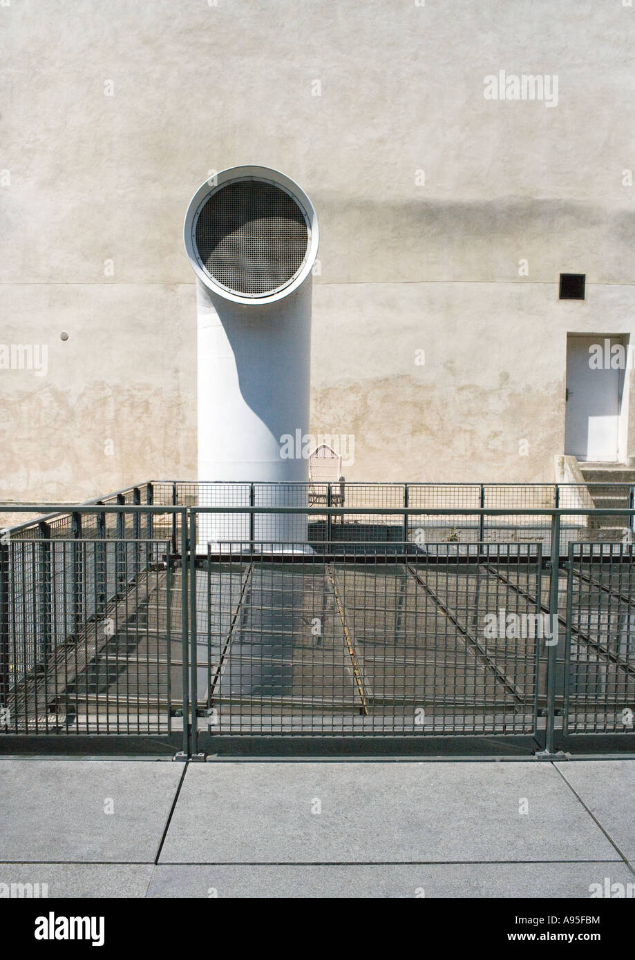 Ducts duct hi-res stock photography and images - Alamy