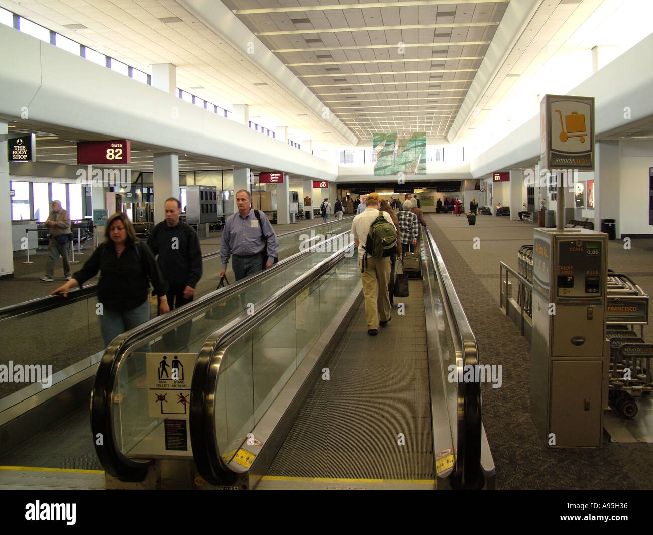 San francisco airport terminal interior hi-res stock photography and ...