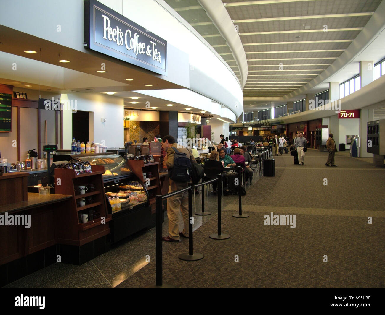 San Francisco Airport Terminal Interior High Resolution Stock ...