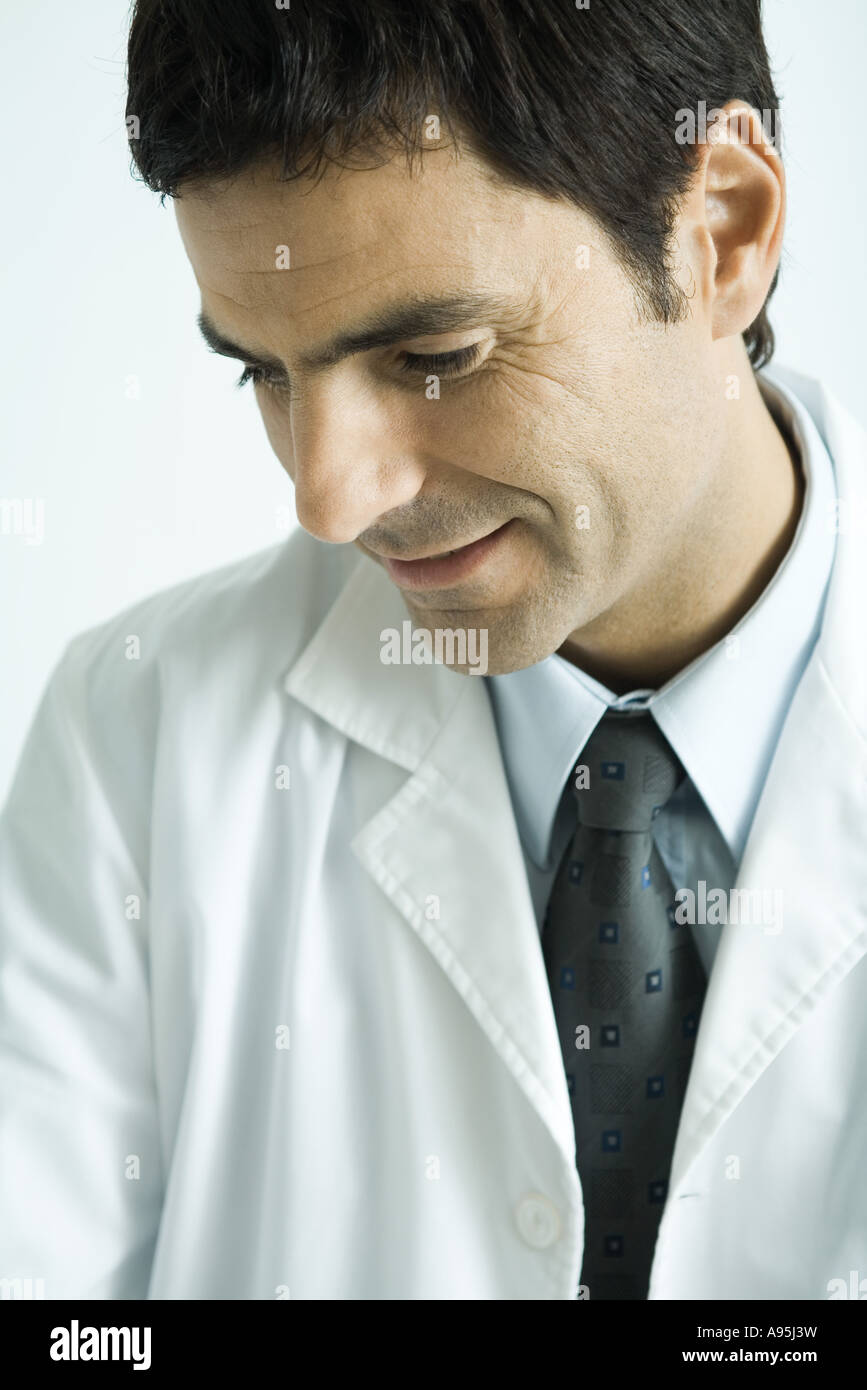 Portrait three medical professionals looking hi-res stock photography ...
