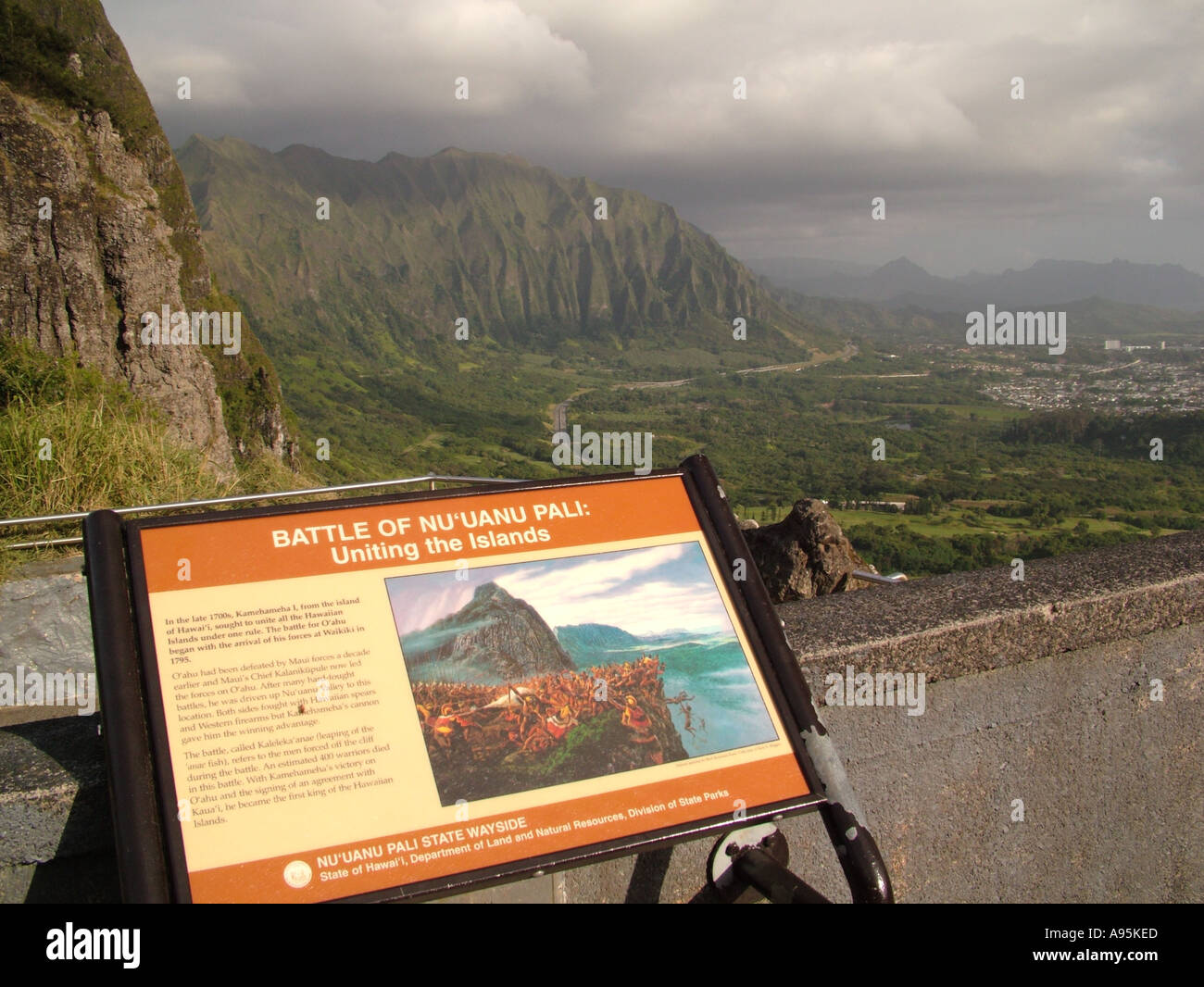 Battle of nuuanu hi-res stock photography and images - Alamy