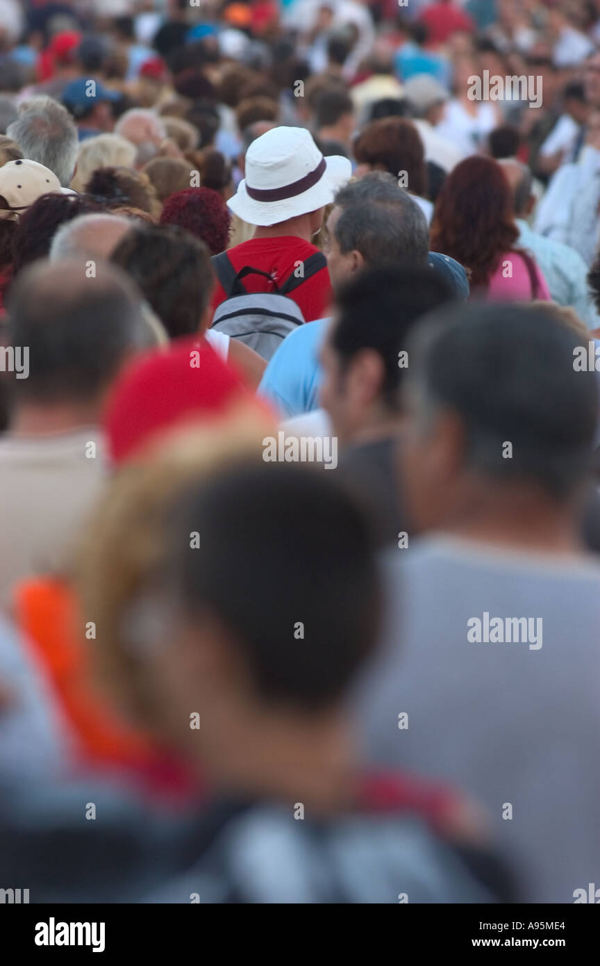 Crowded humanity hi-res stock photography and images - Alamy