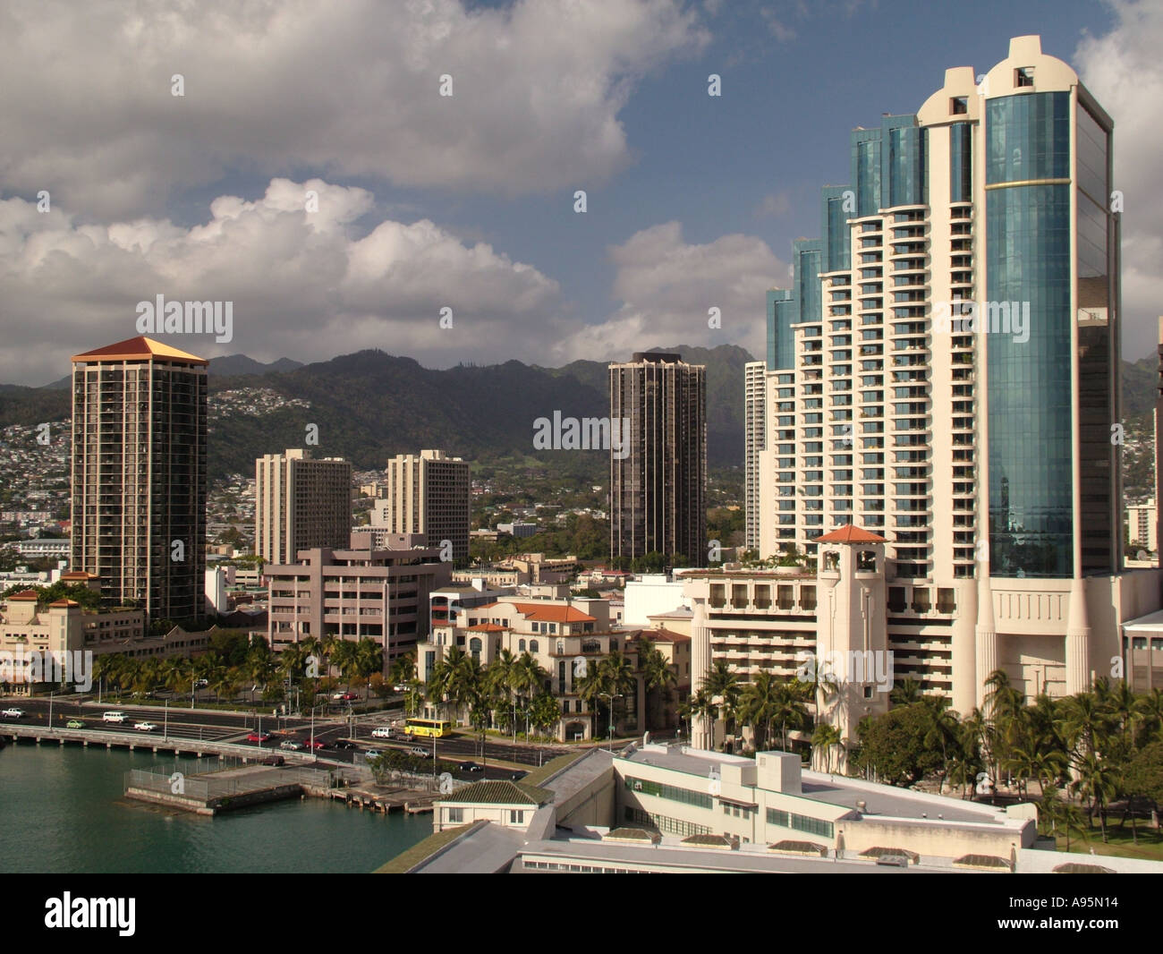 Honolulu waterfront panorama hi-res stock photography and images - Alamy