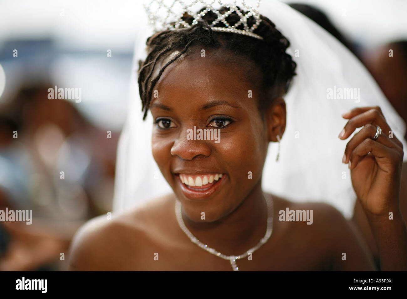 Traditional wedding ceremony bridegroom bridesmaids hi-res stock ...