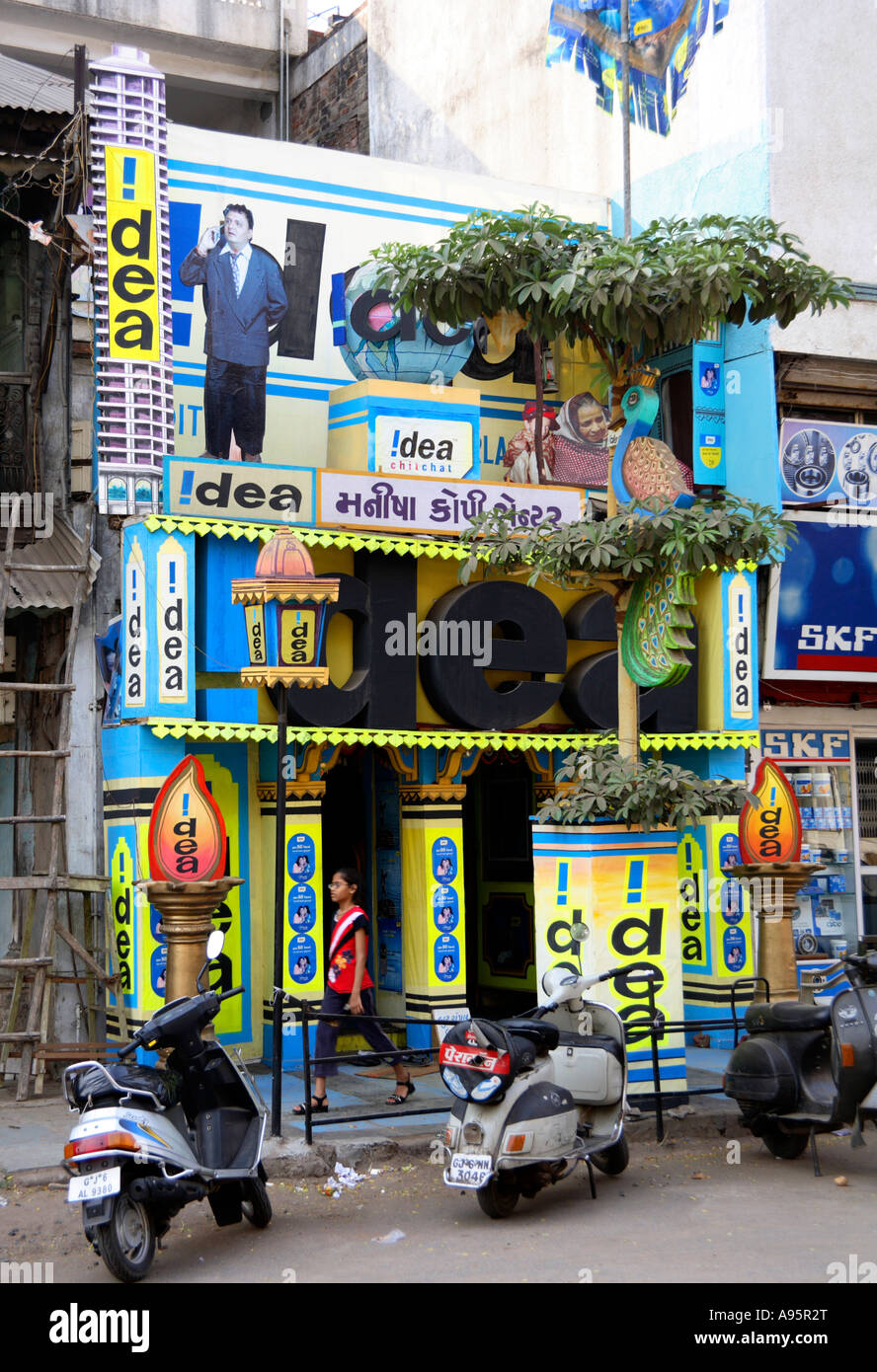 Idea cellular india hi-res stock photography and images - Alamy