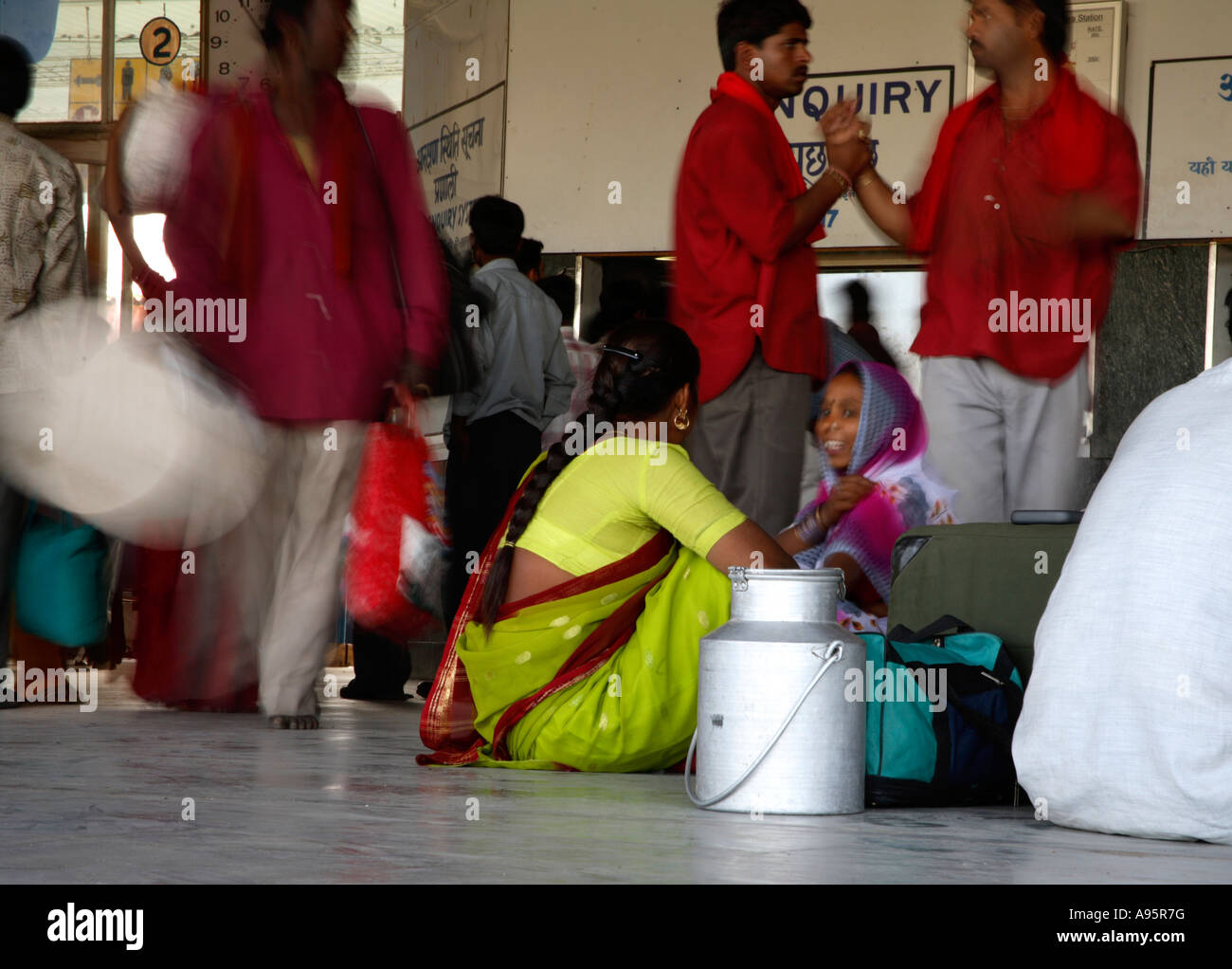 Queue people angry hi-res stock photography and images - Alamy