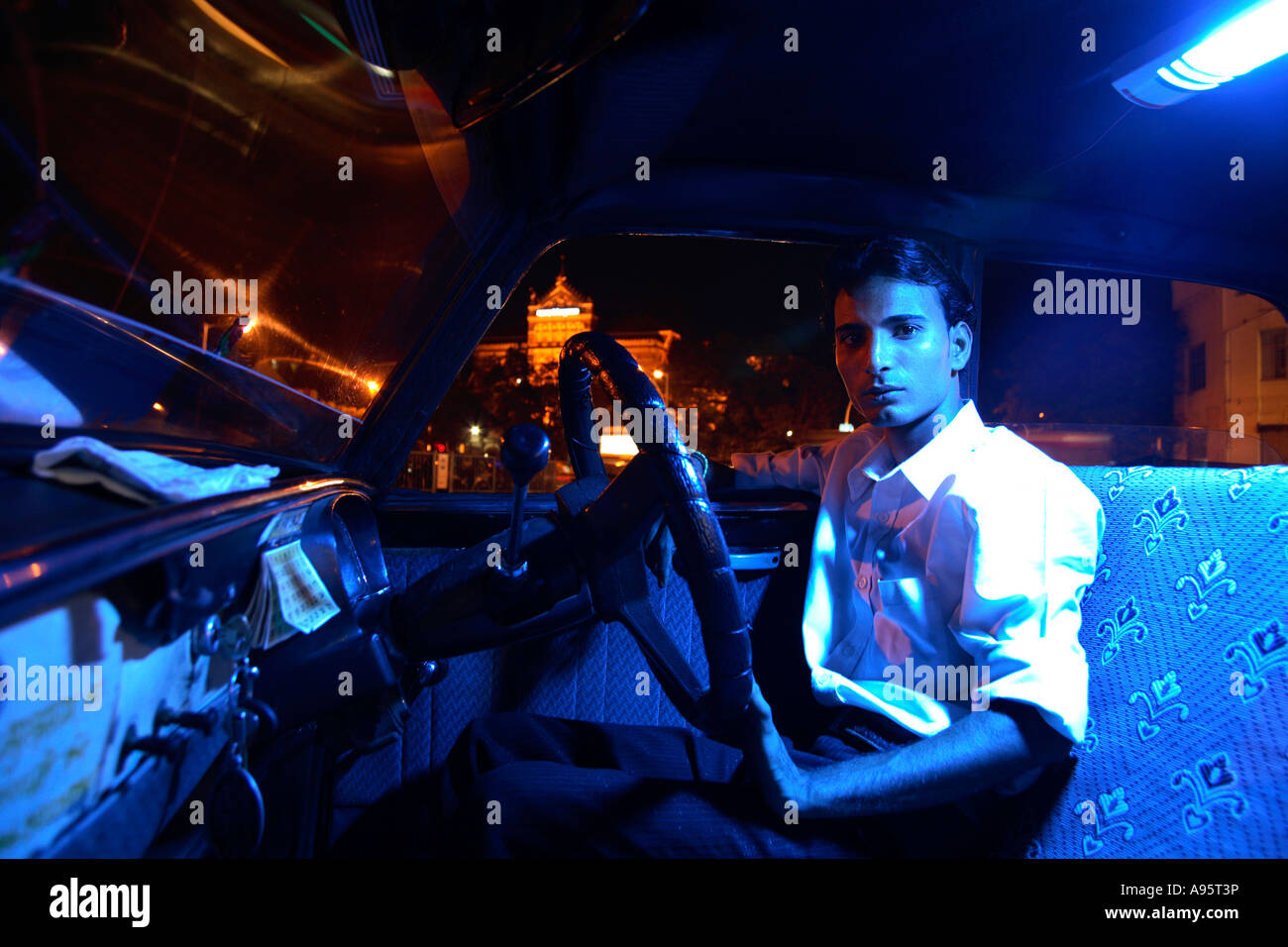 Young taxi driver mumbai hi-res stock photography and images - Alamy