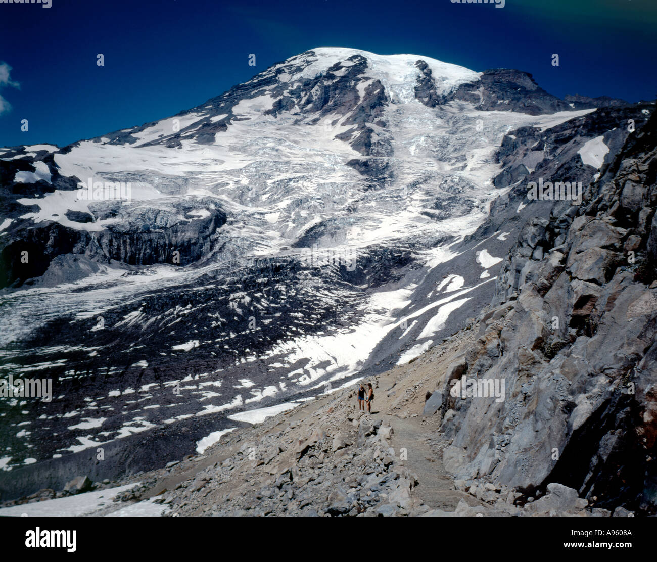 Hikers above timberline hi-res stock photography and images - Alamy