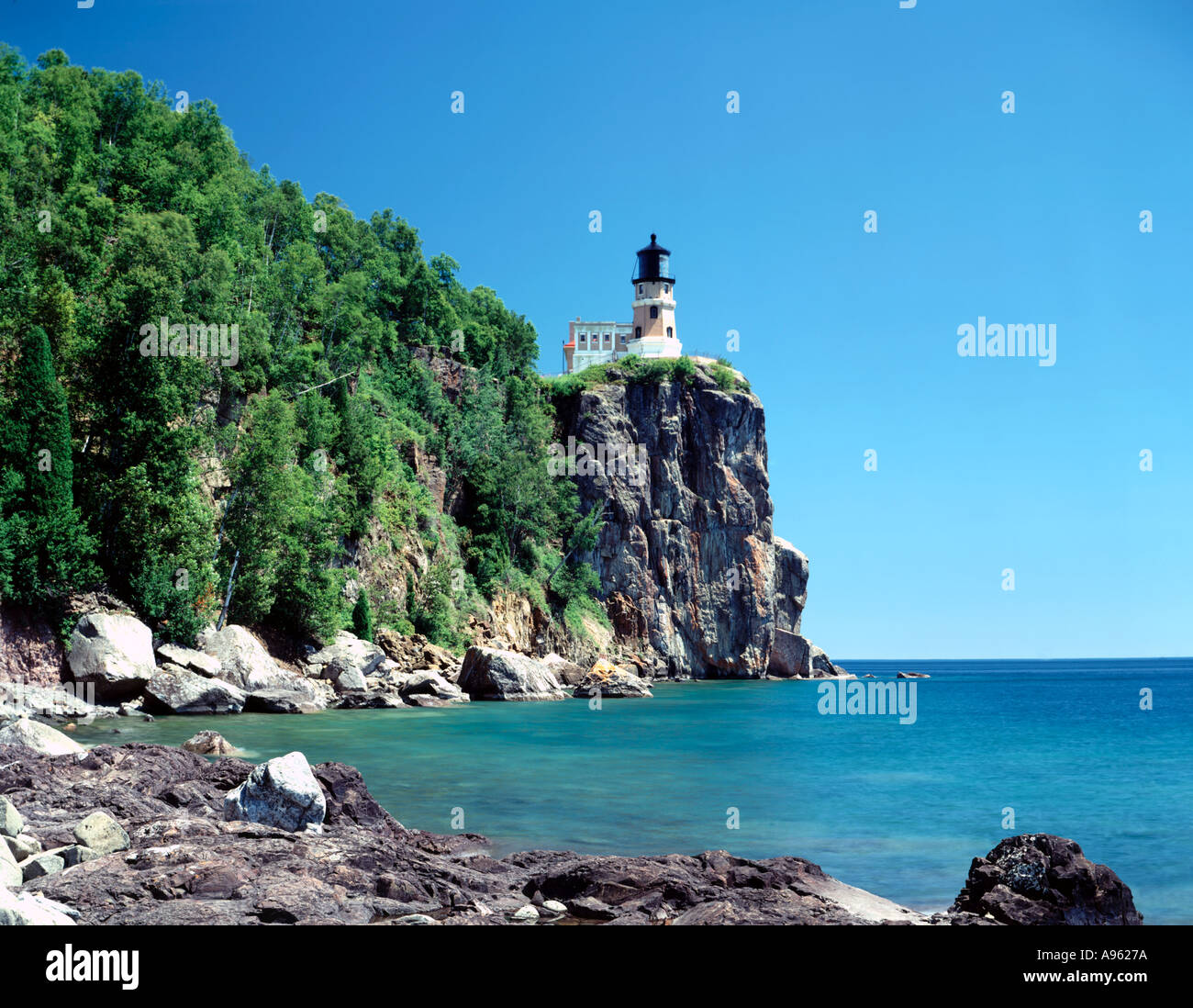 Split Rock Lighthouse on the Minnesota shores of Lake Superior Stock ...