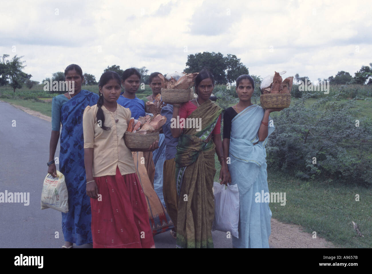 India andhra beedi bidi medak people pradesh woman women maker worker ...