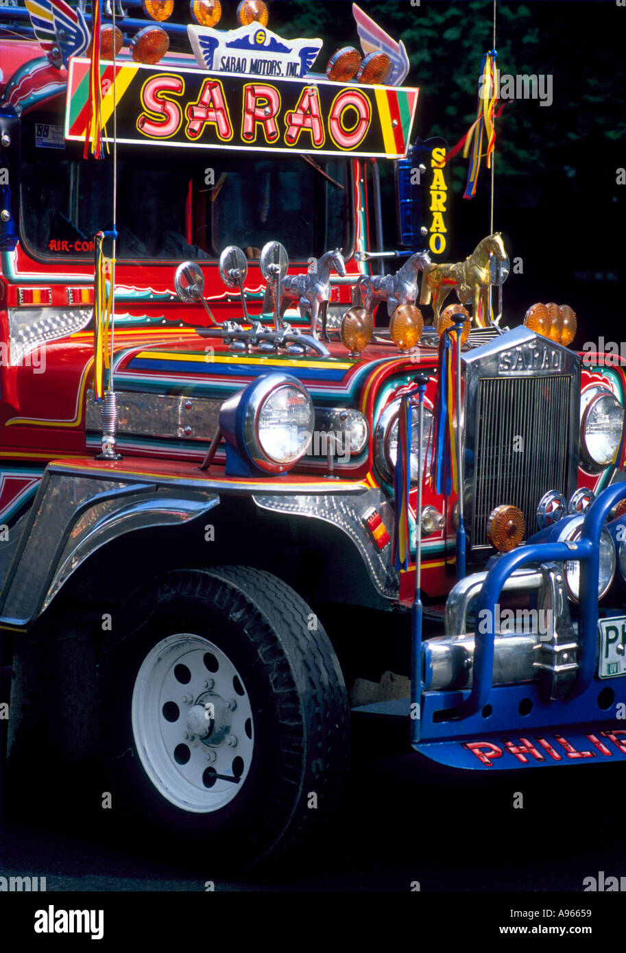 Manila jeepney hi-res stock photography and images - Alamy
