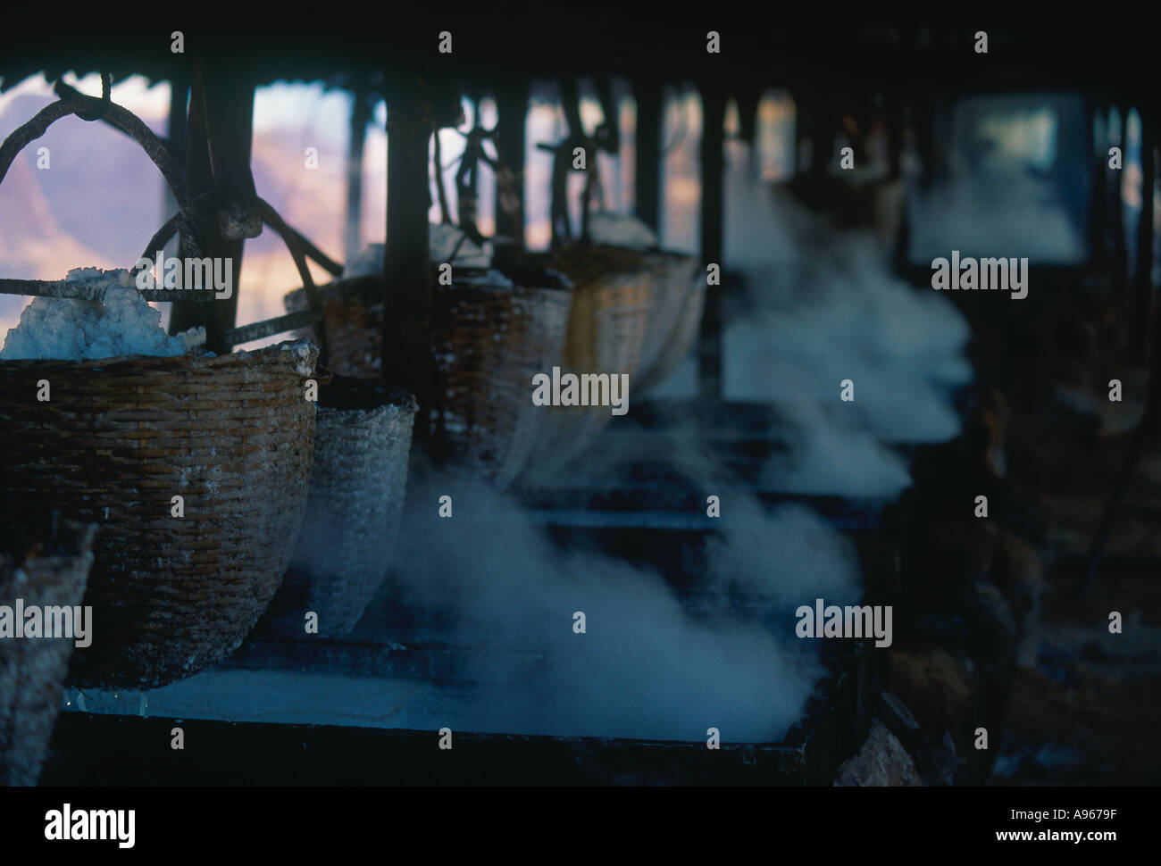 Saline drips hi-res stock photography and images - Alamy