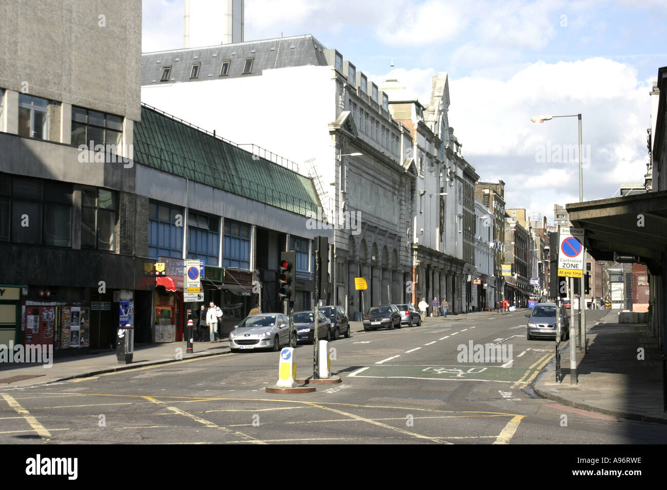 Old street london ec1 uk hi-res stock photography and images - Alamy