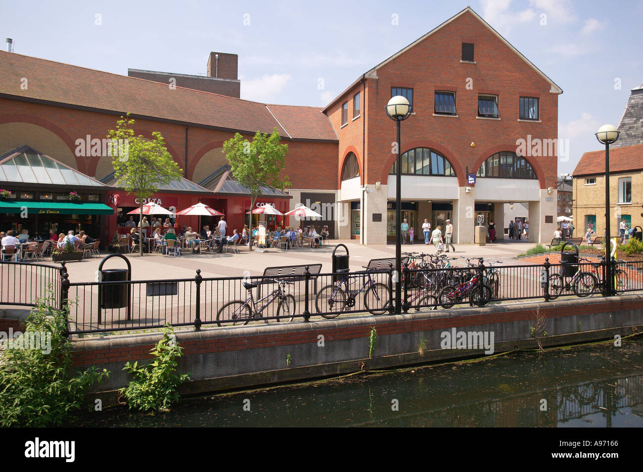 traffic free shopping chelmsford essex england Stock Photo - Alamy