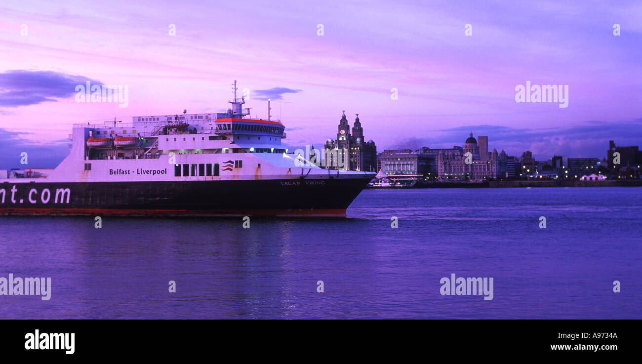 Ferry belfast harbour hi-res stock photography and images - Alamy