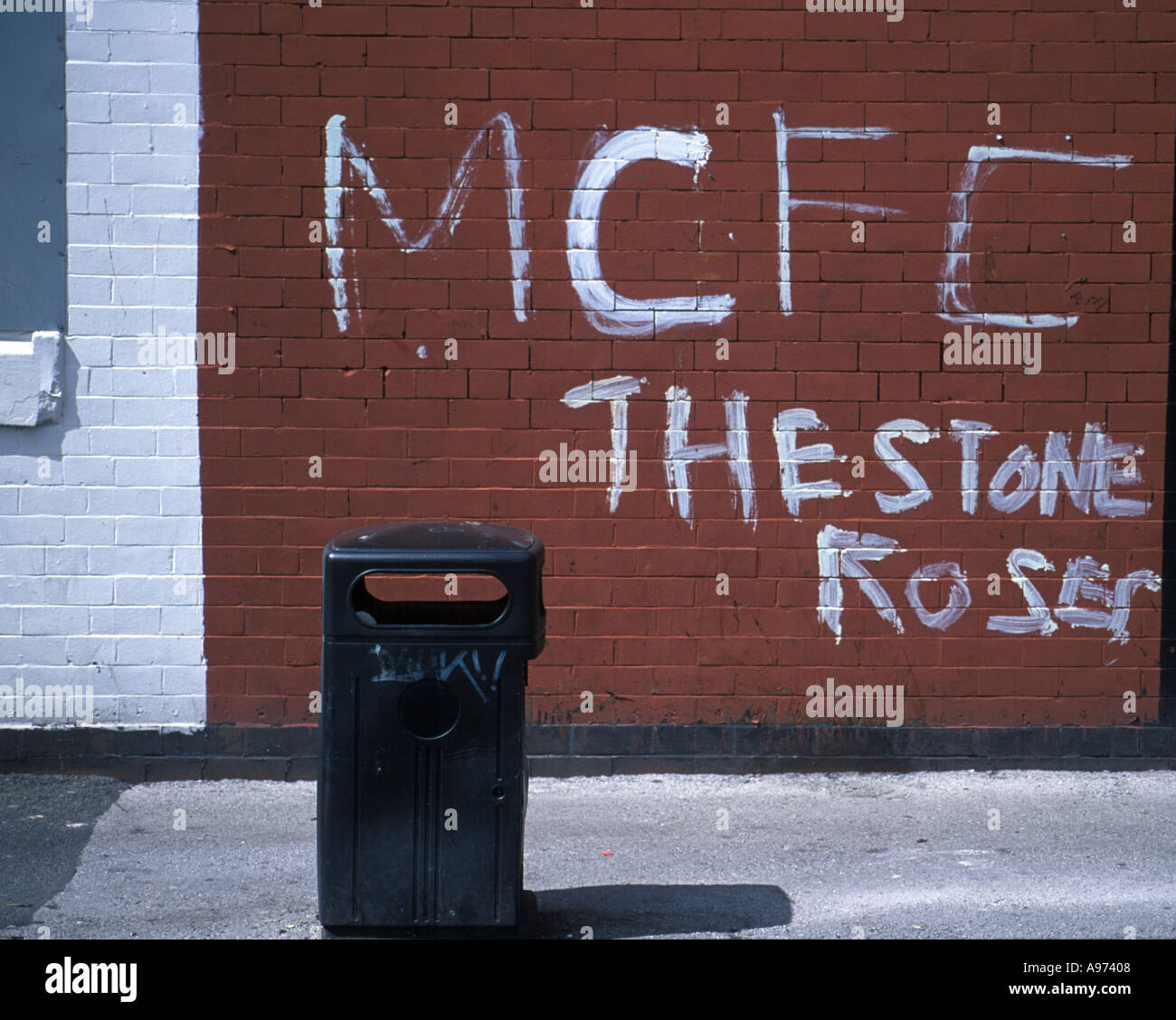 Stone roses manchester hi-res stock photography and images - Alamy