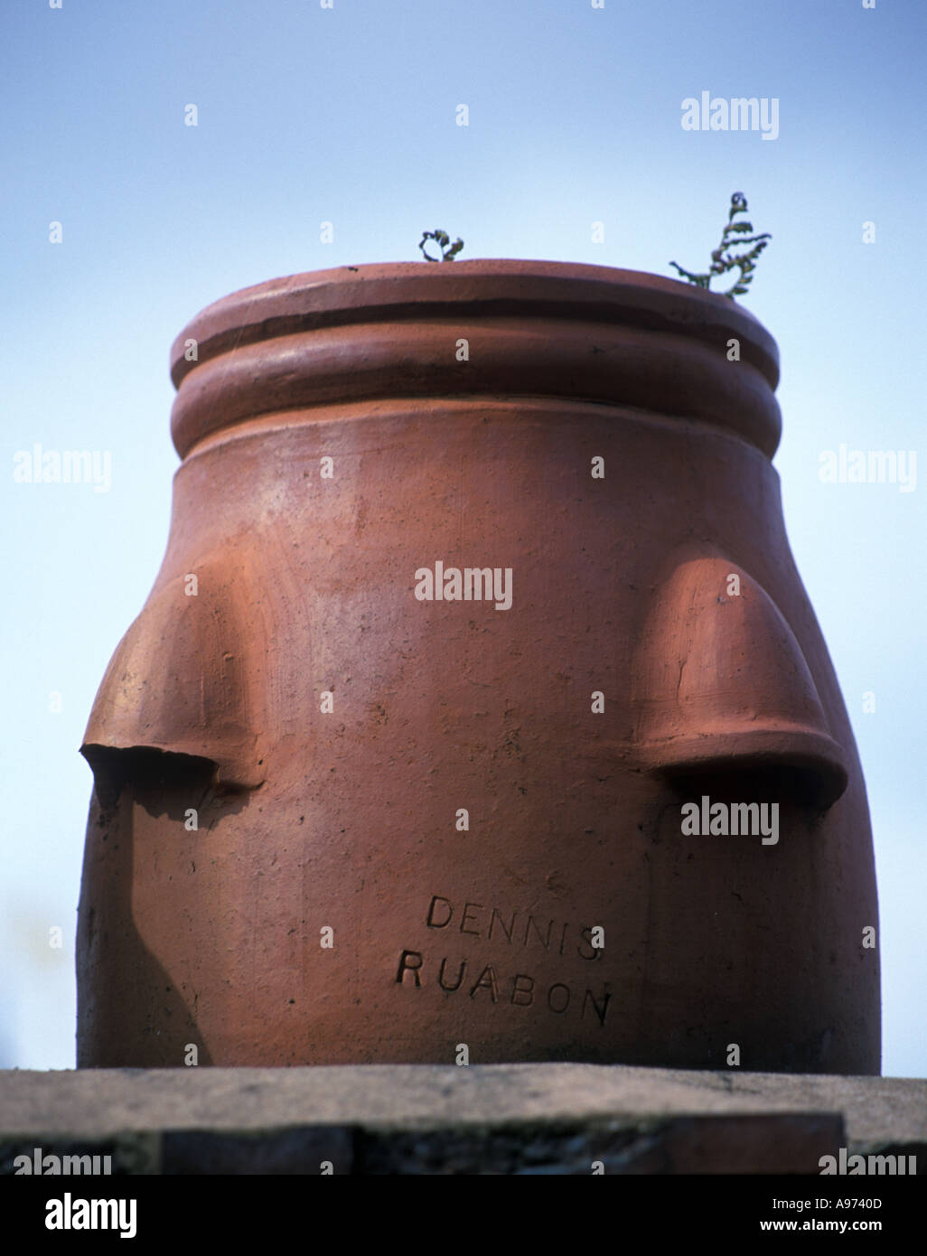 Ruabon terracotta hi-res stock photography and images - Alamy