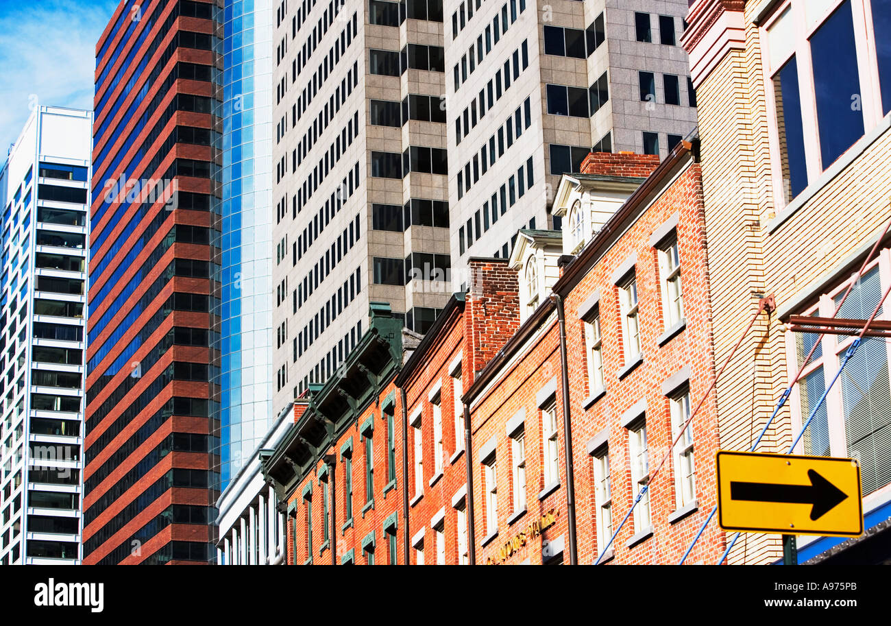 ARCHITECTURE AND ARROW SIGN Stock Photo - Alamy