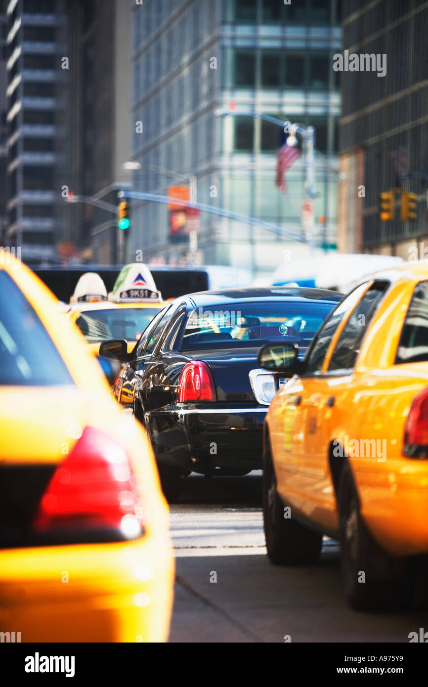 TRAFFIC IN NEW YORK CITY Stock Photo - Alamy