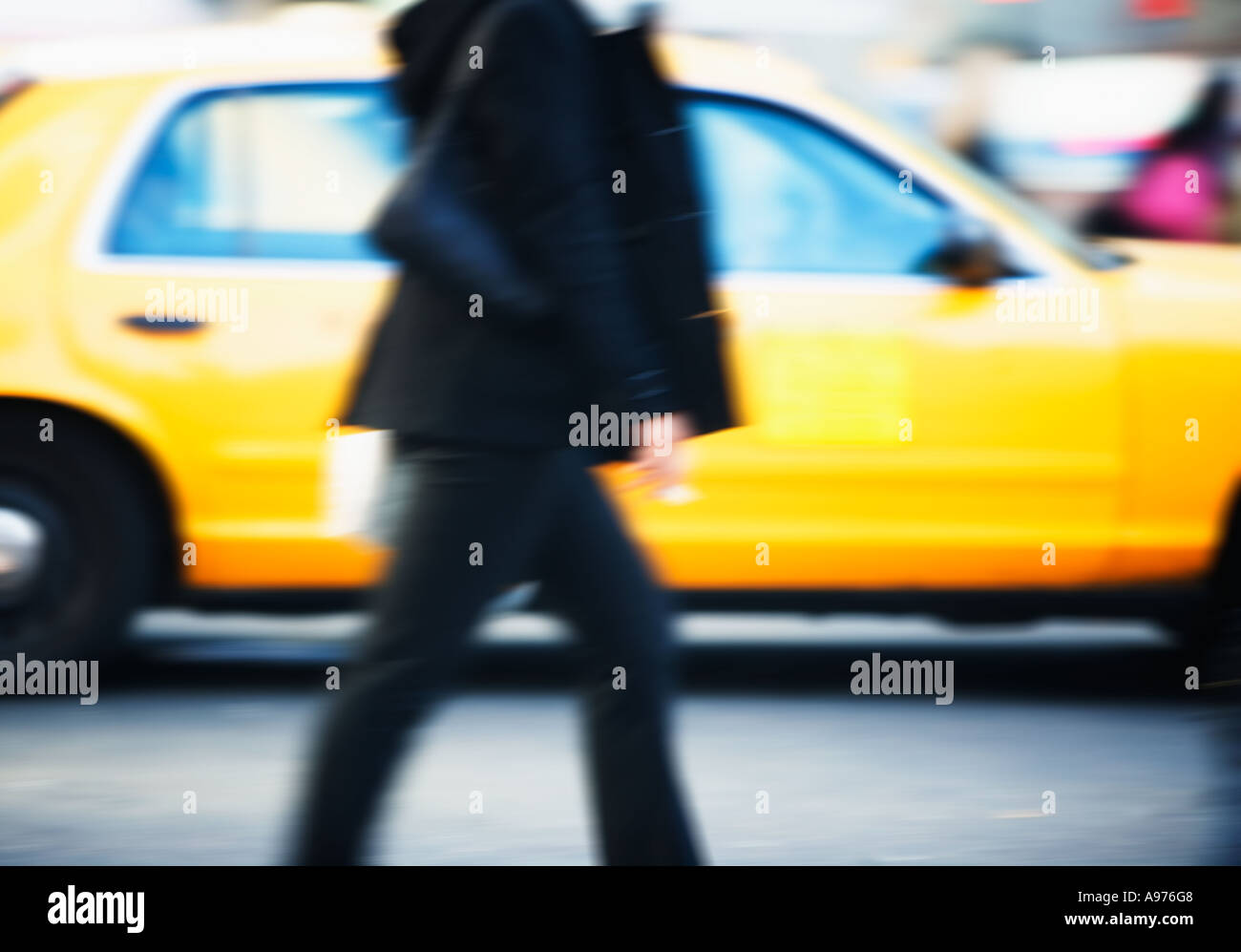 PEOPLE AND TAXI Stock Photo - Alamy