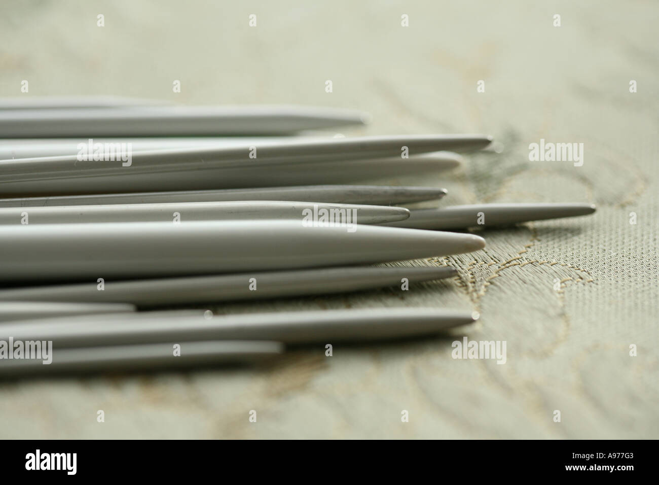knitting needles repair mend make thrift and mend recycle reuse make ...