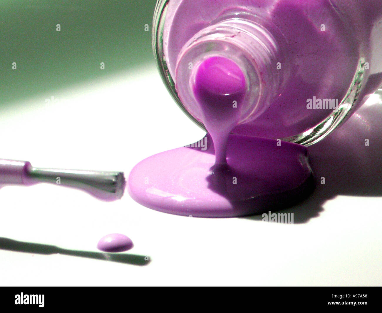 Tipped over hi-res stock photography and images - Alamy