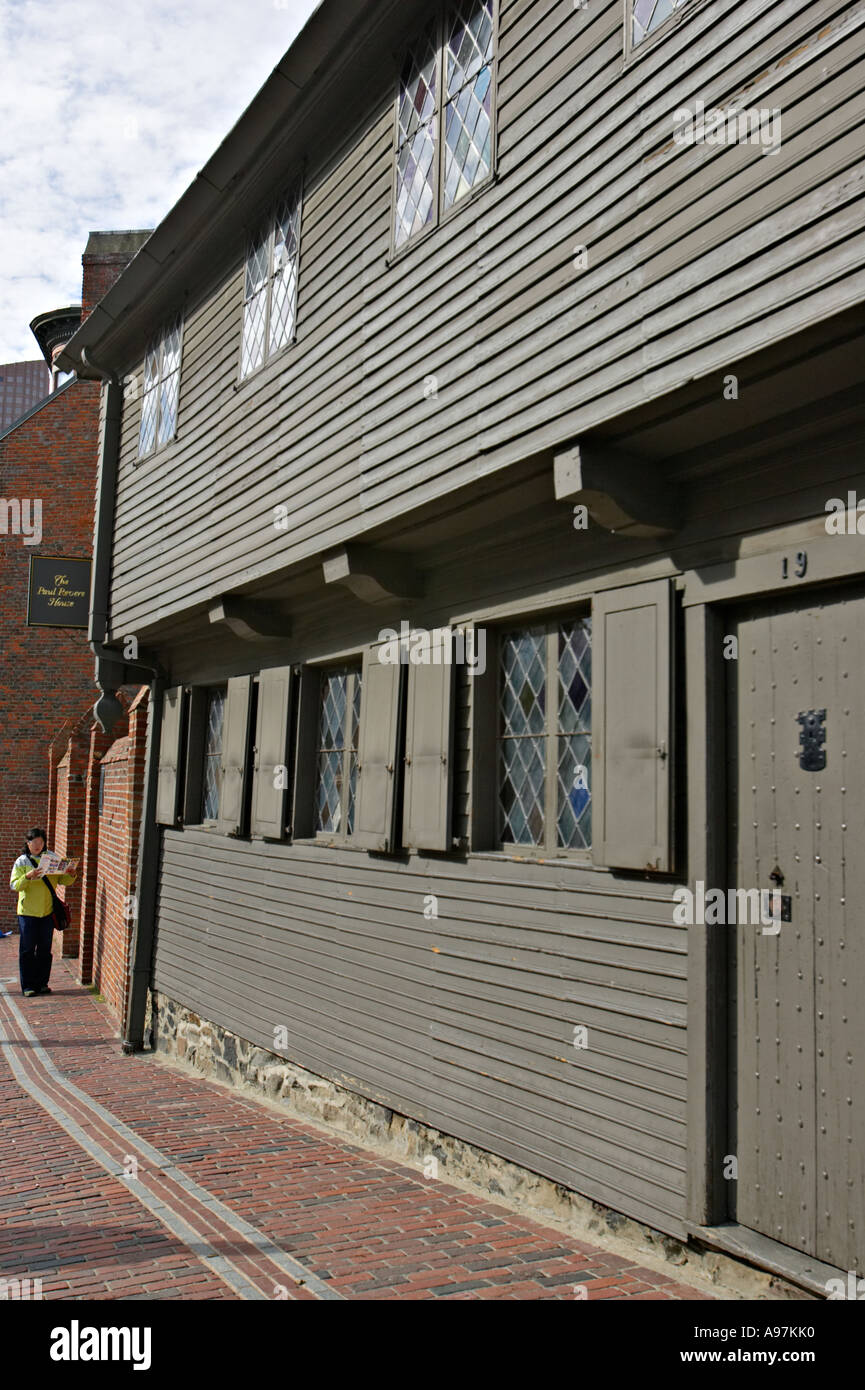 Boston paul revere house fall hi-res stock photography and images - Alamy