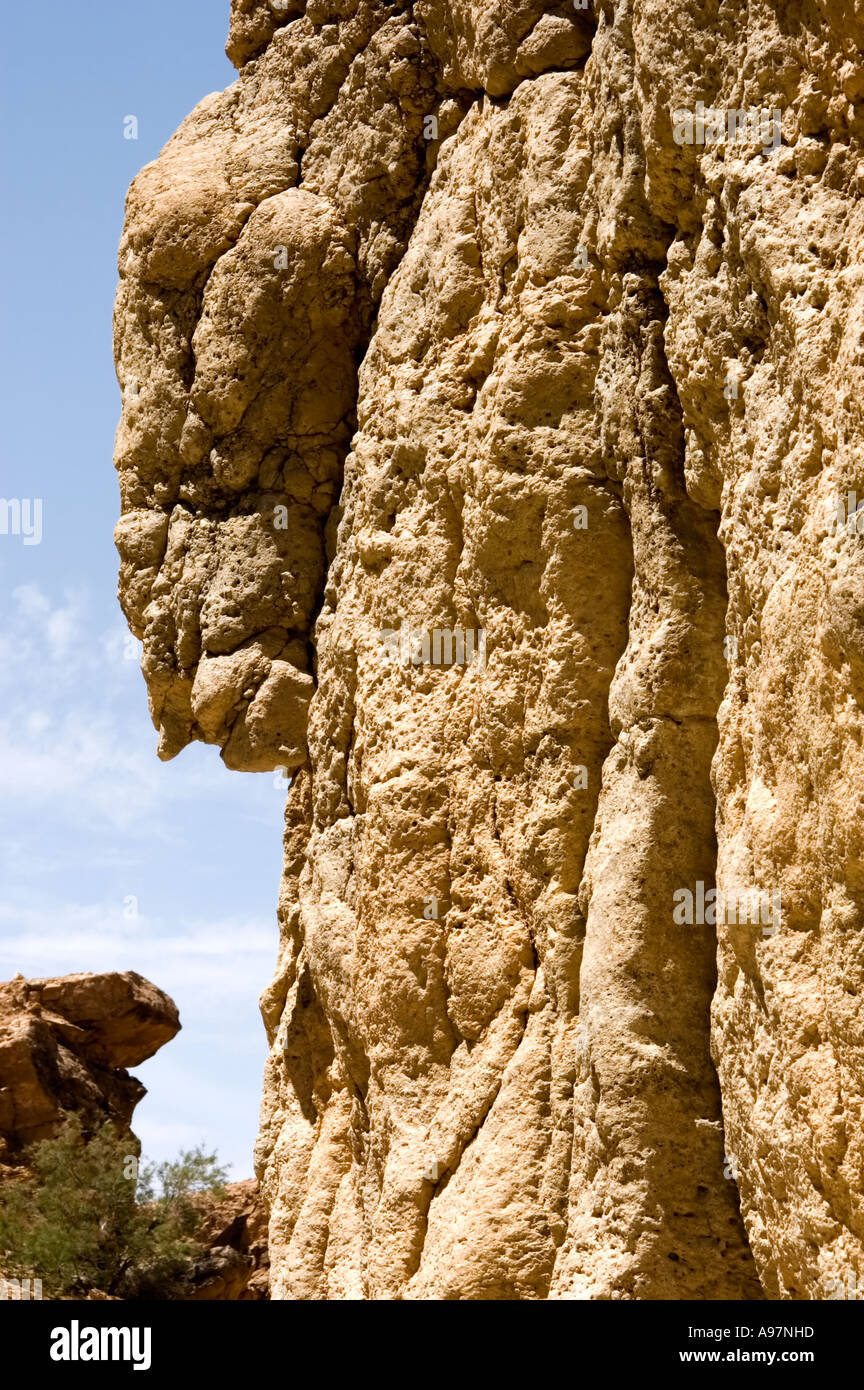 Cliffs in the Sahara desert, Tunisia Stock Photo - Alamy