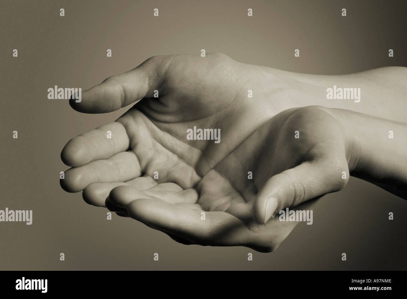 Black hands reaching up hi-res stock photography and images - Alamy