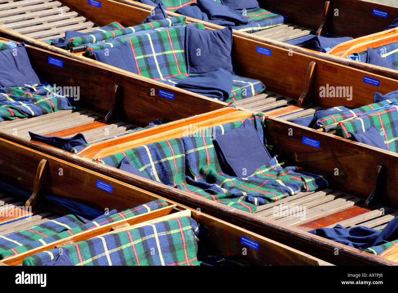 Cambridge punts abstract Stock Photo - Alamy