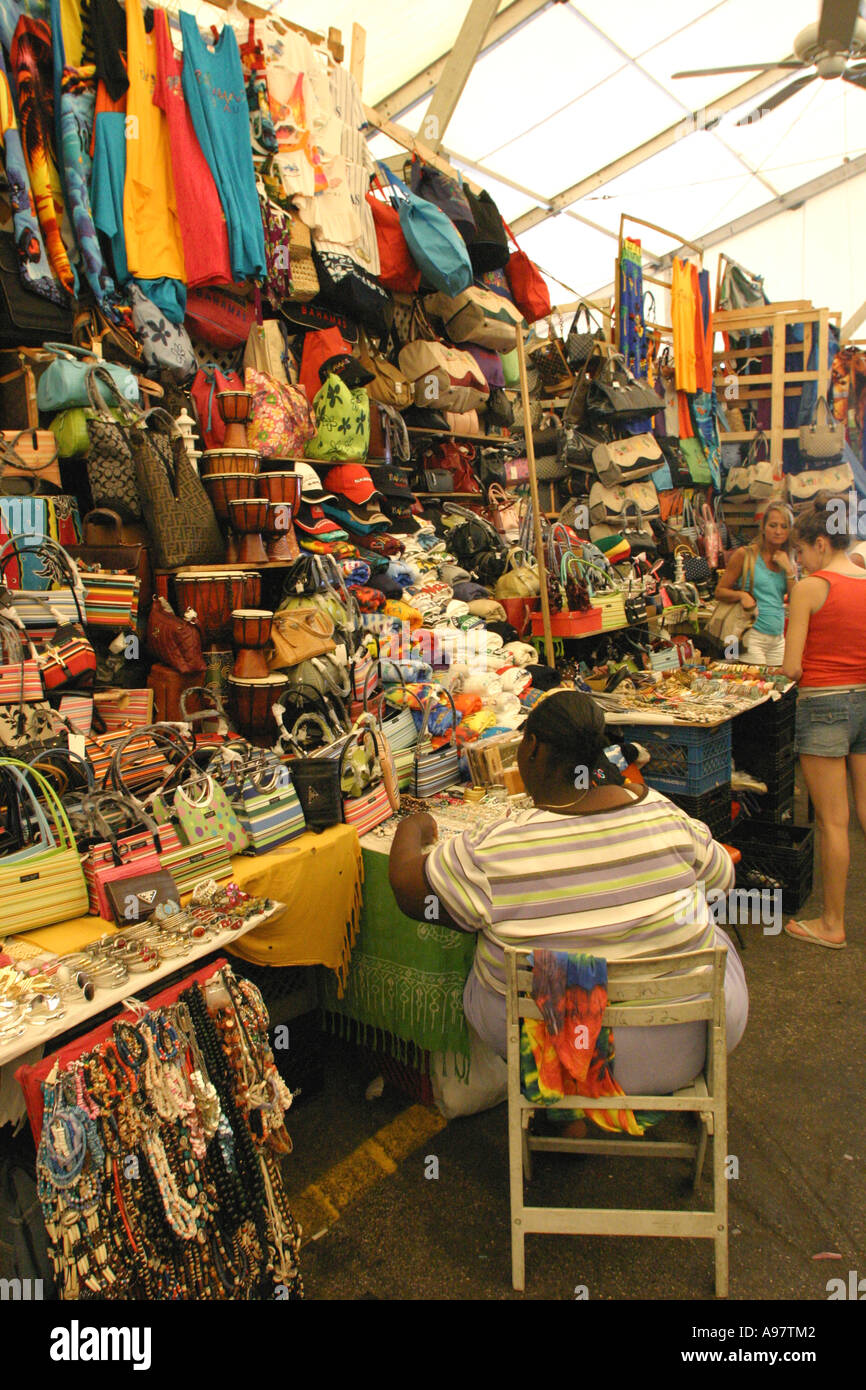 Inside the Straw Market at Nassau, Bahamas Stock Photo - Alamy