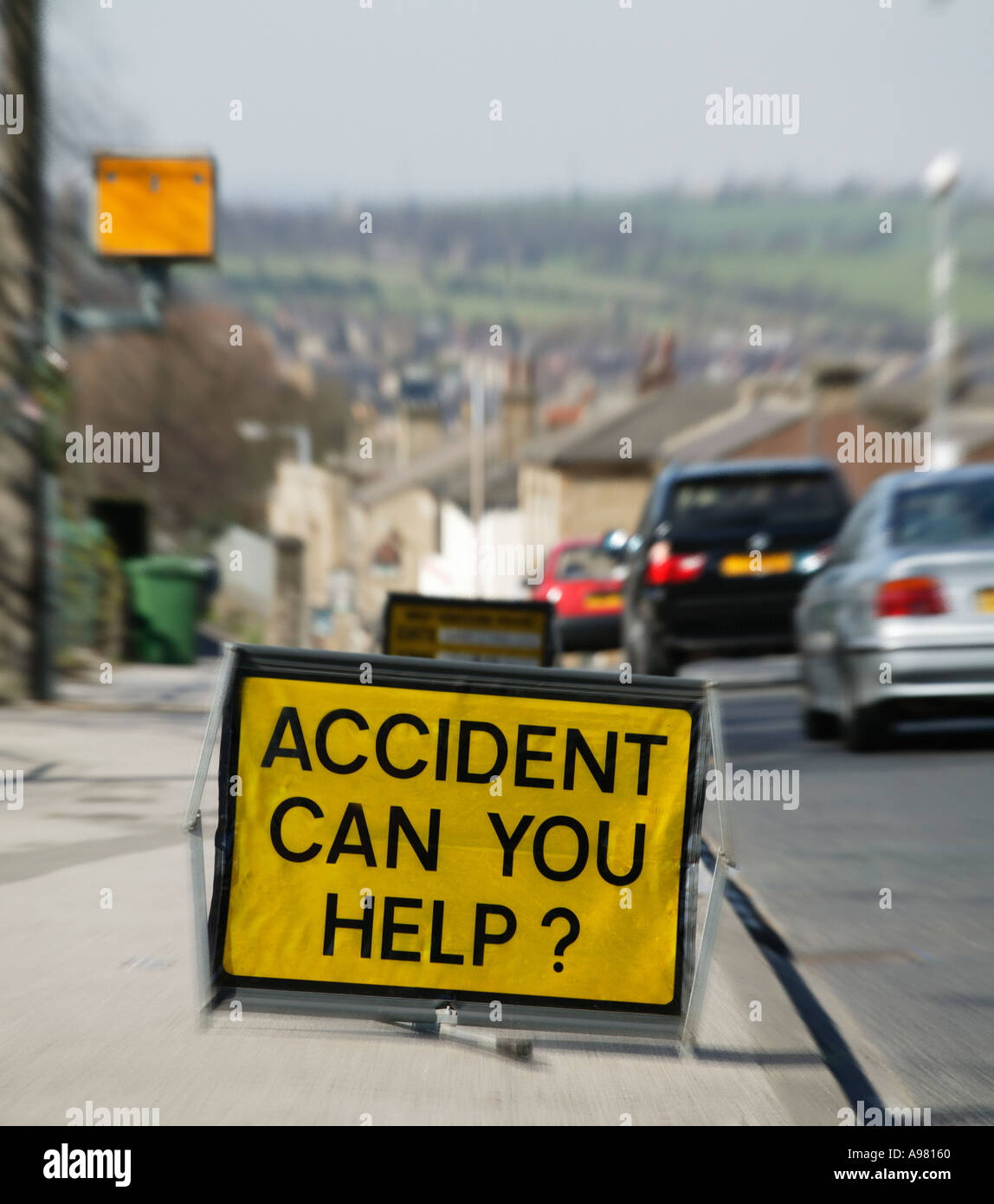 Speed breaker sign hi-res stock photography and images - Alamy