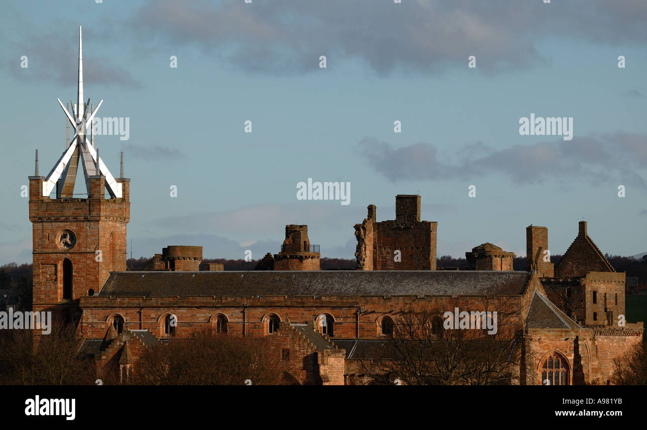 St Michaels Church tower, Linlithgow Palace, West Lothian, Scotland UK ...