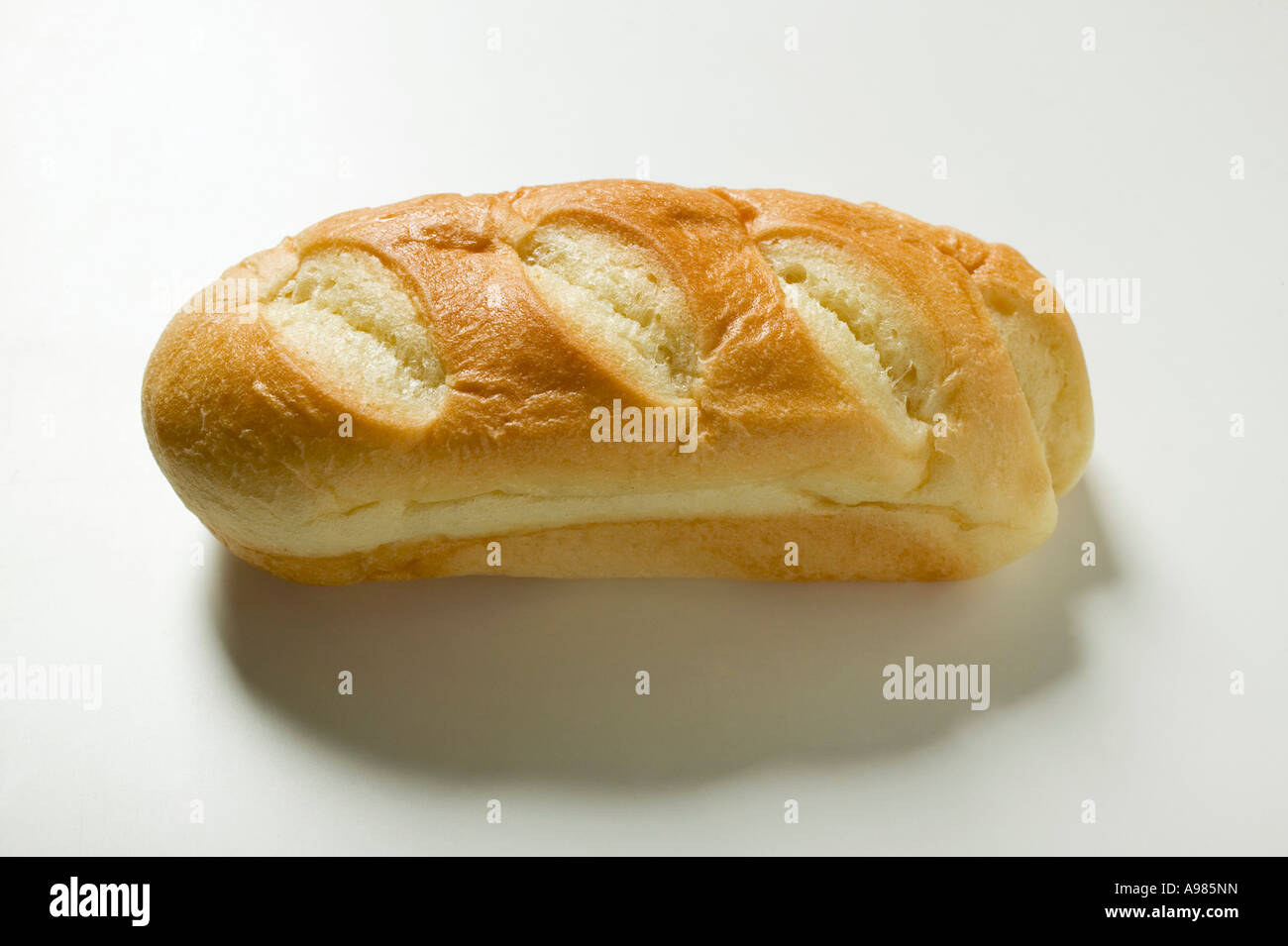 A bloomer crusty white loaf FoodCollection Stock Photo - Alamy