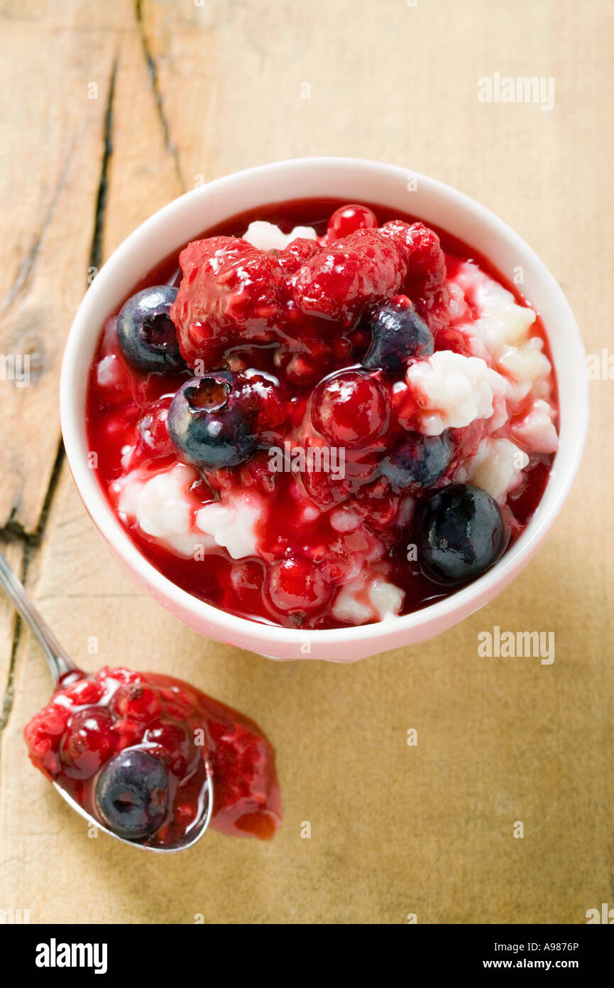Rice pudding with berries FoodCollection Stock Photo - Alamy