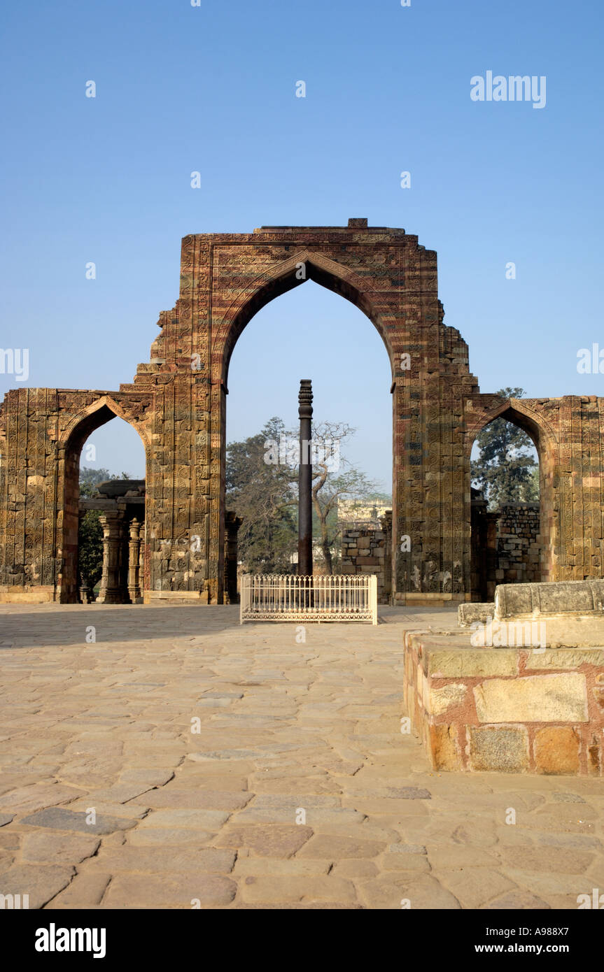 Indo islamic architecture of the mughal period hi-res stock photography ...