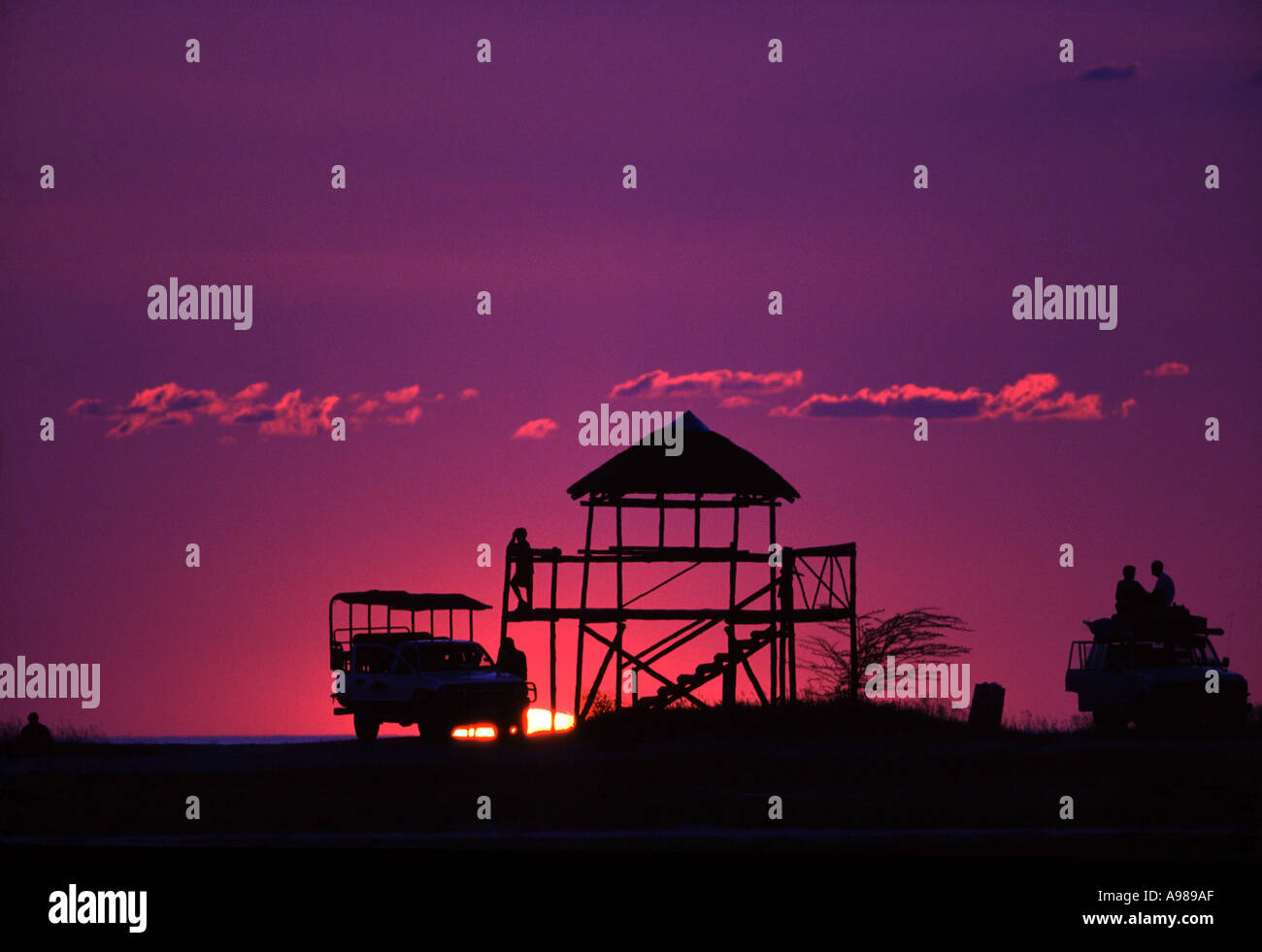 Botswana sunset maghadi ghadi pans hi-res stock photography and images ...