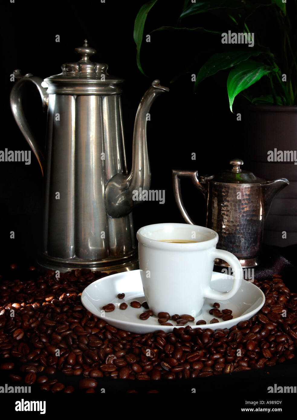 Pewter coffee pot hi-res stock photography and images - Alamy